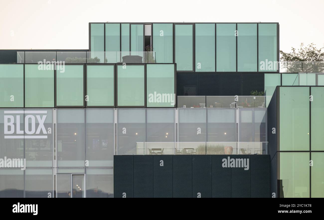 Modern glass facade, minimalist design, Blox multifunctional building ...