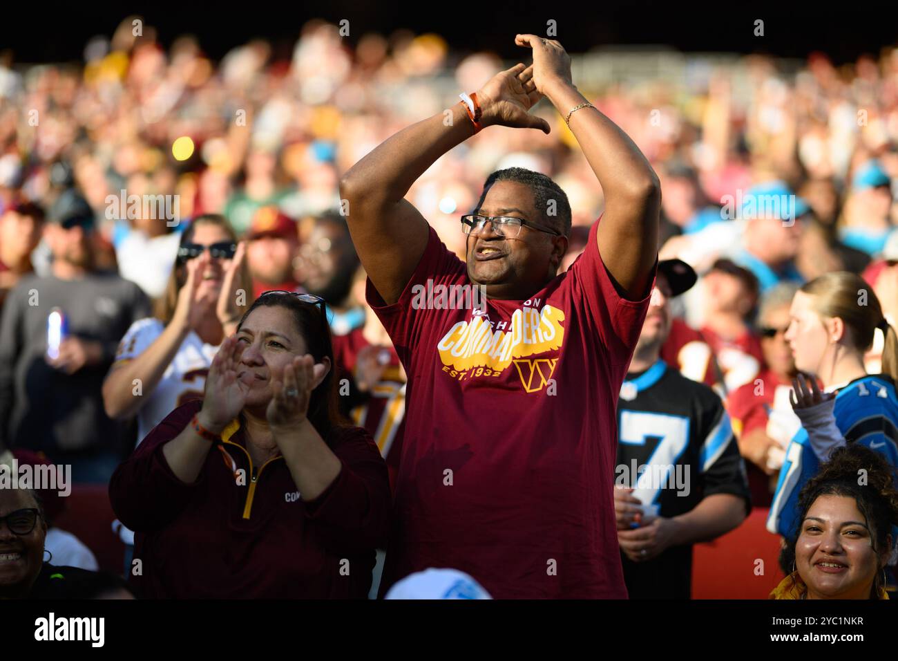 Washington commanders fans hi-res stock photography and images - Alamy