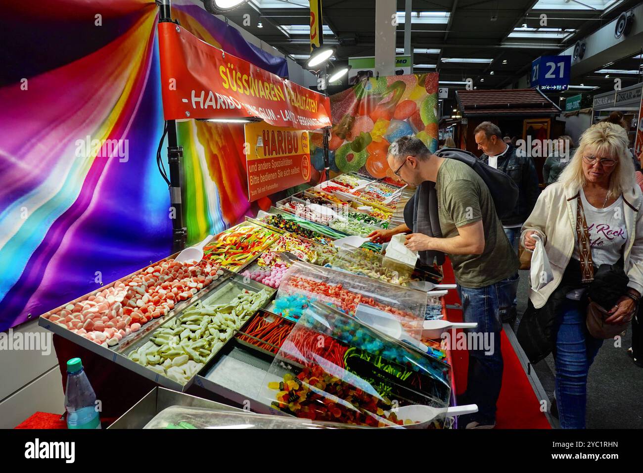 20 12 21 18 hi-res stock photography and images - Alamy