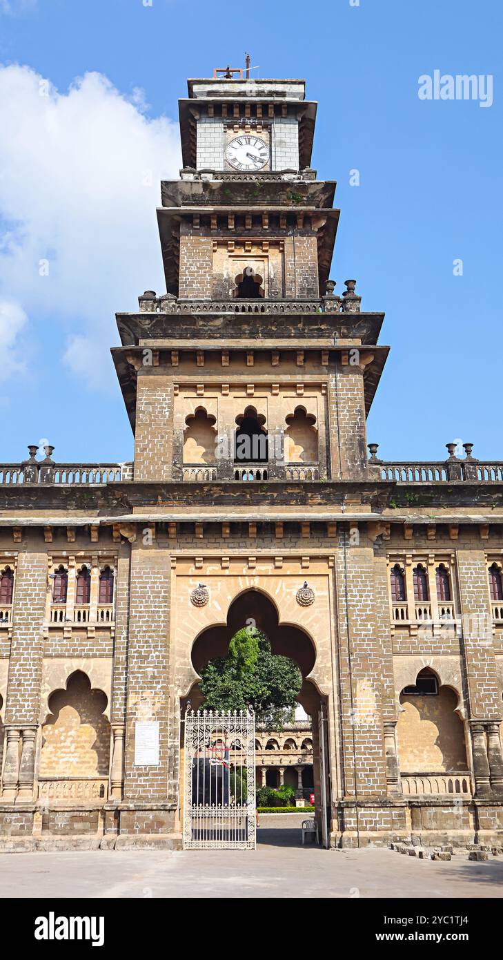 Beautiful view of the main entrance gate clock tower of Naulakha Palace ...