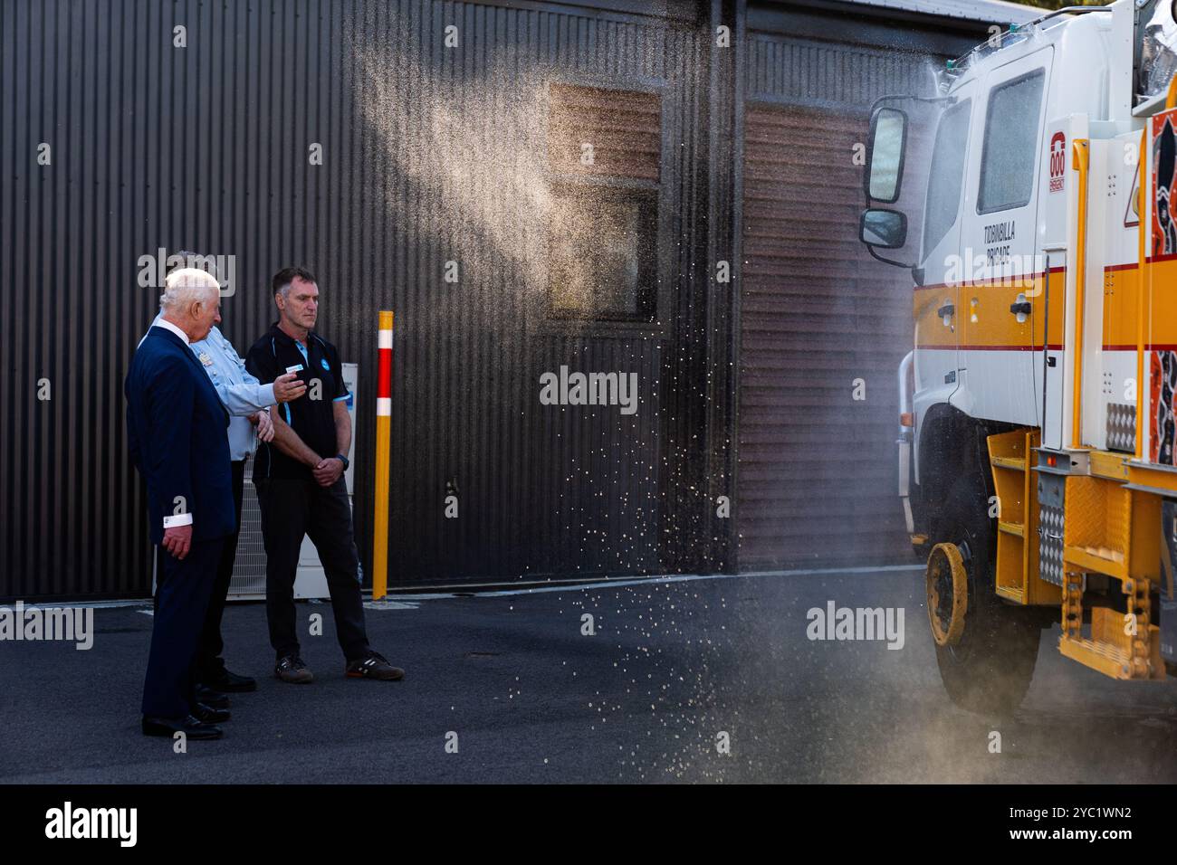 King Charles III with Chief Officer of the Rural Fire Service, Rohan ...