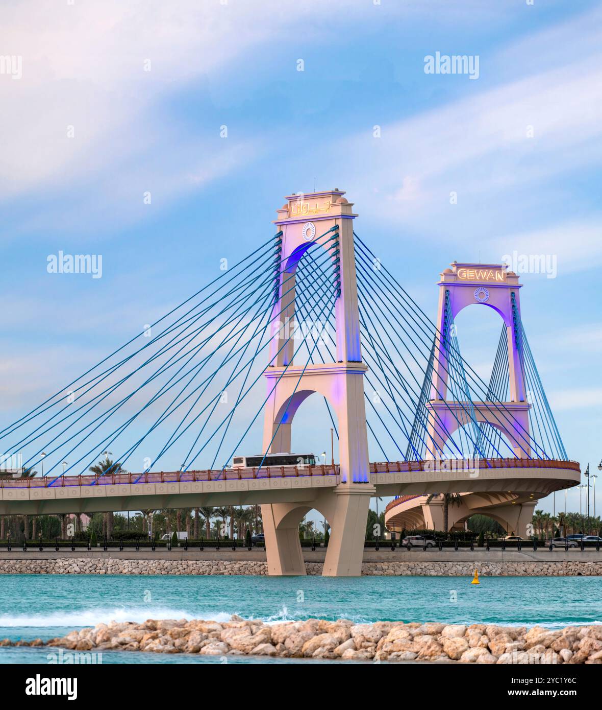 Gewan island bridge pearl Qatar Stock Photo - Alamy