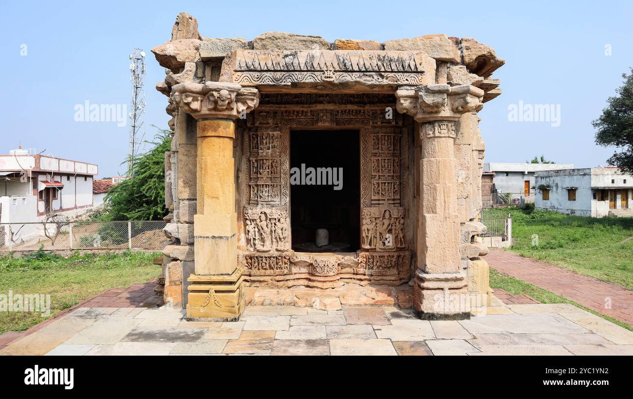 Half-ruined temple of Lord Shiva in the campus of Navlakha Temple ...