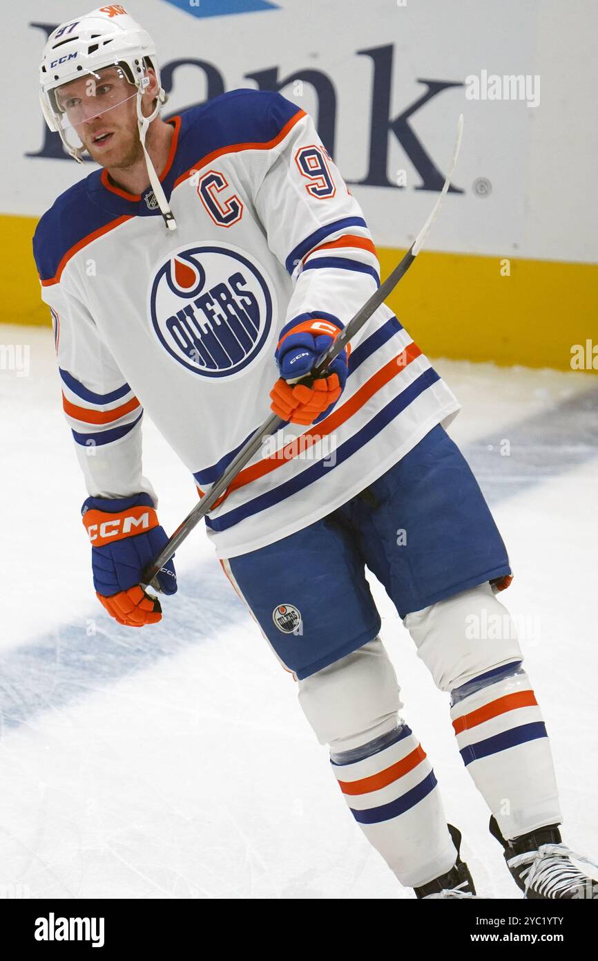 Connor mcdavid hi-res stock photography and images - Alamy
