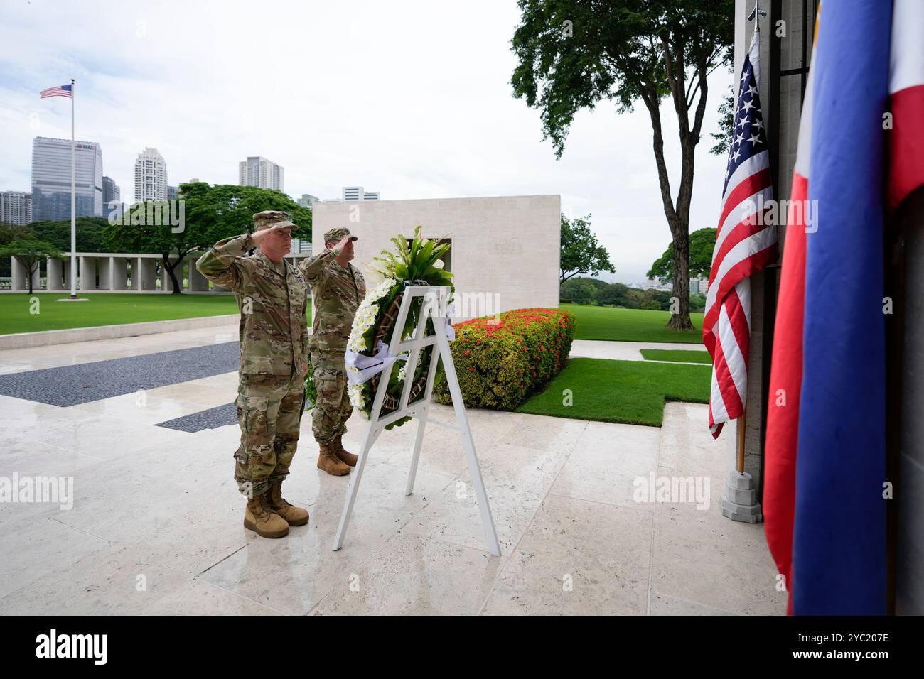U.S. Maj. Gen. Marcus Evans, left, commanding general of the U.S. Army ...
