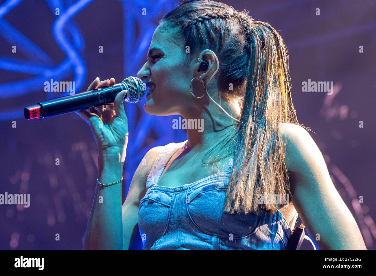 Francesca Carbonelli during Alex Britti 2024 Live Tour at the Palazzo ...