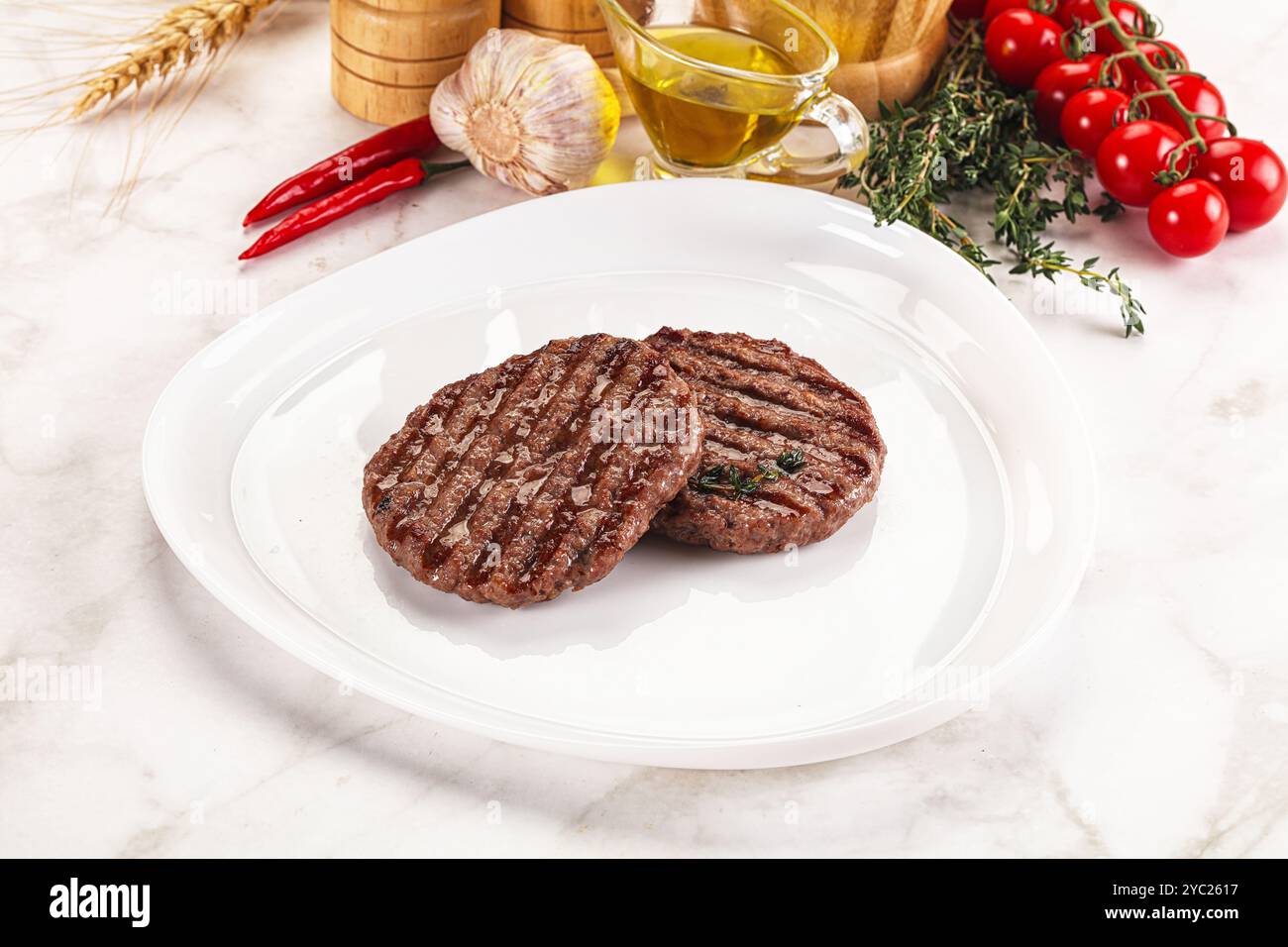 Grilled beef minced meat cutlet for burger Stock Photo - Alamy
