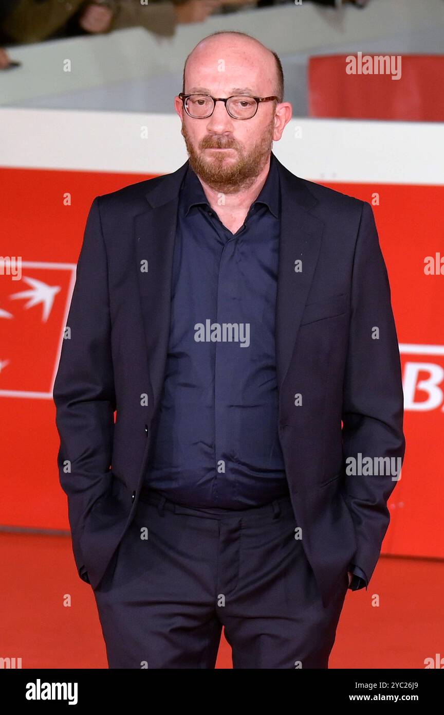 Carlo Luca De Ruggieri bei der Premiere des Kinofilms 100 di questi ...