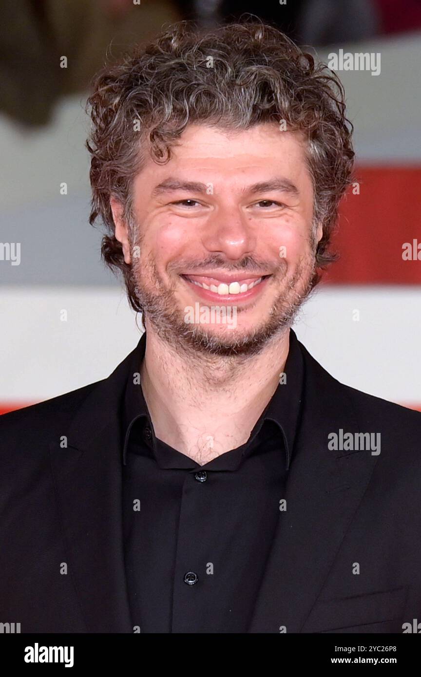 Sydney Sibilia bei der Premiere des Kinofilms 100 di questi anni auf ...