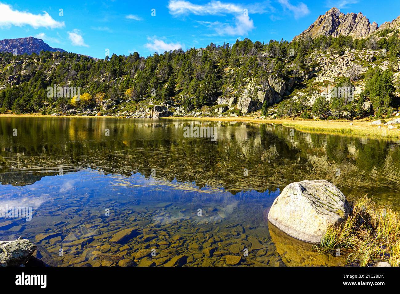 The small mountain lake of Estany Primer de Pessons., Autumn in Andorra ...