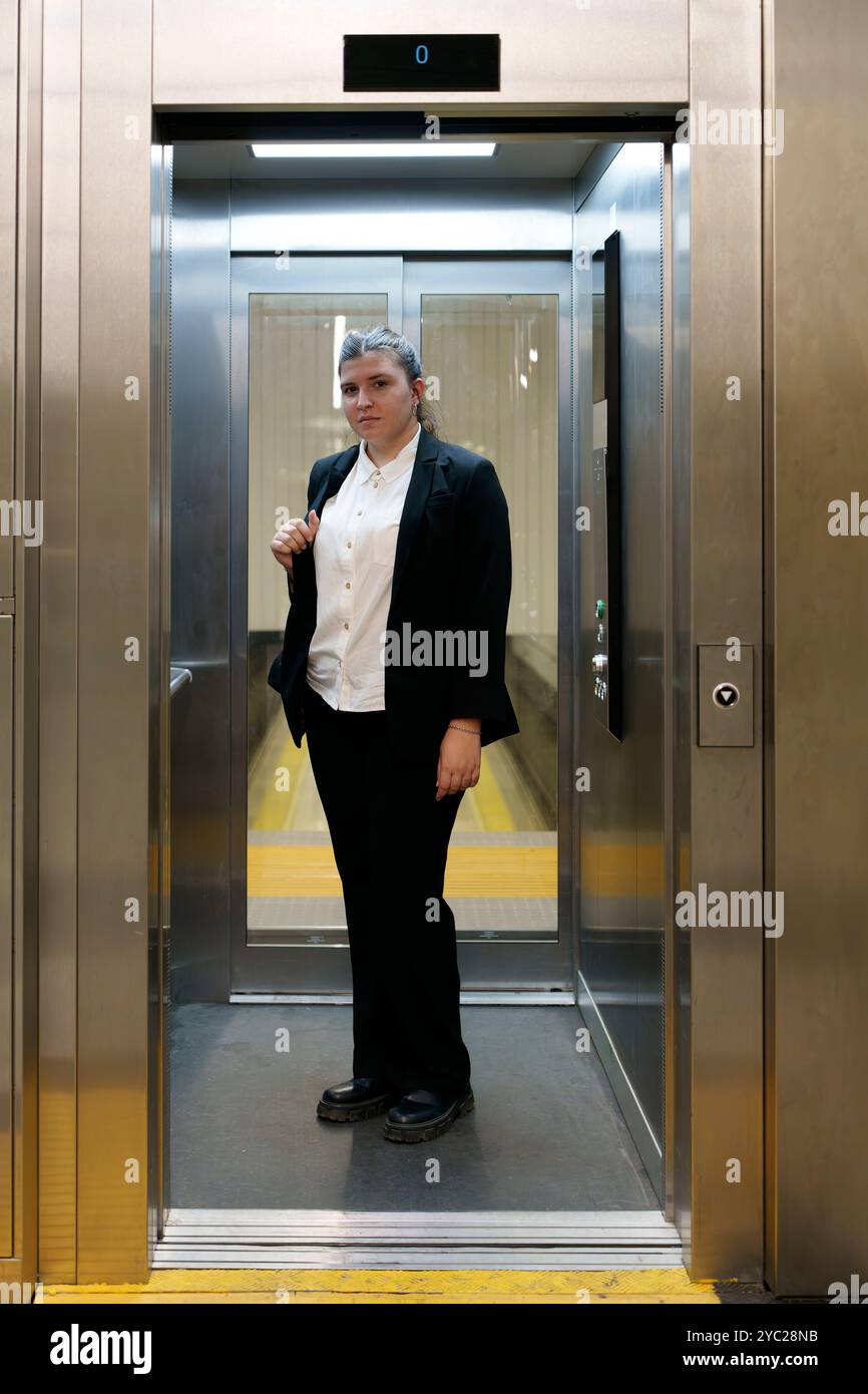 Upwardmovement hi-res stock photography and images - Alamy