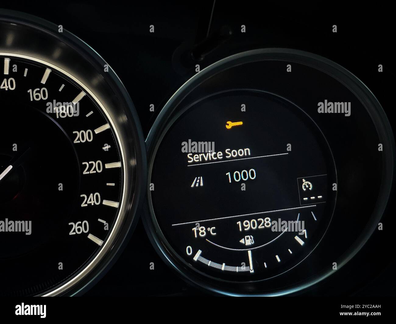 Change engine oil soon warning light on dashboard, Oil Change Due ...