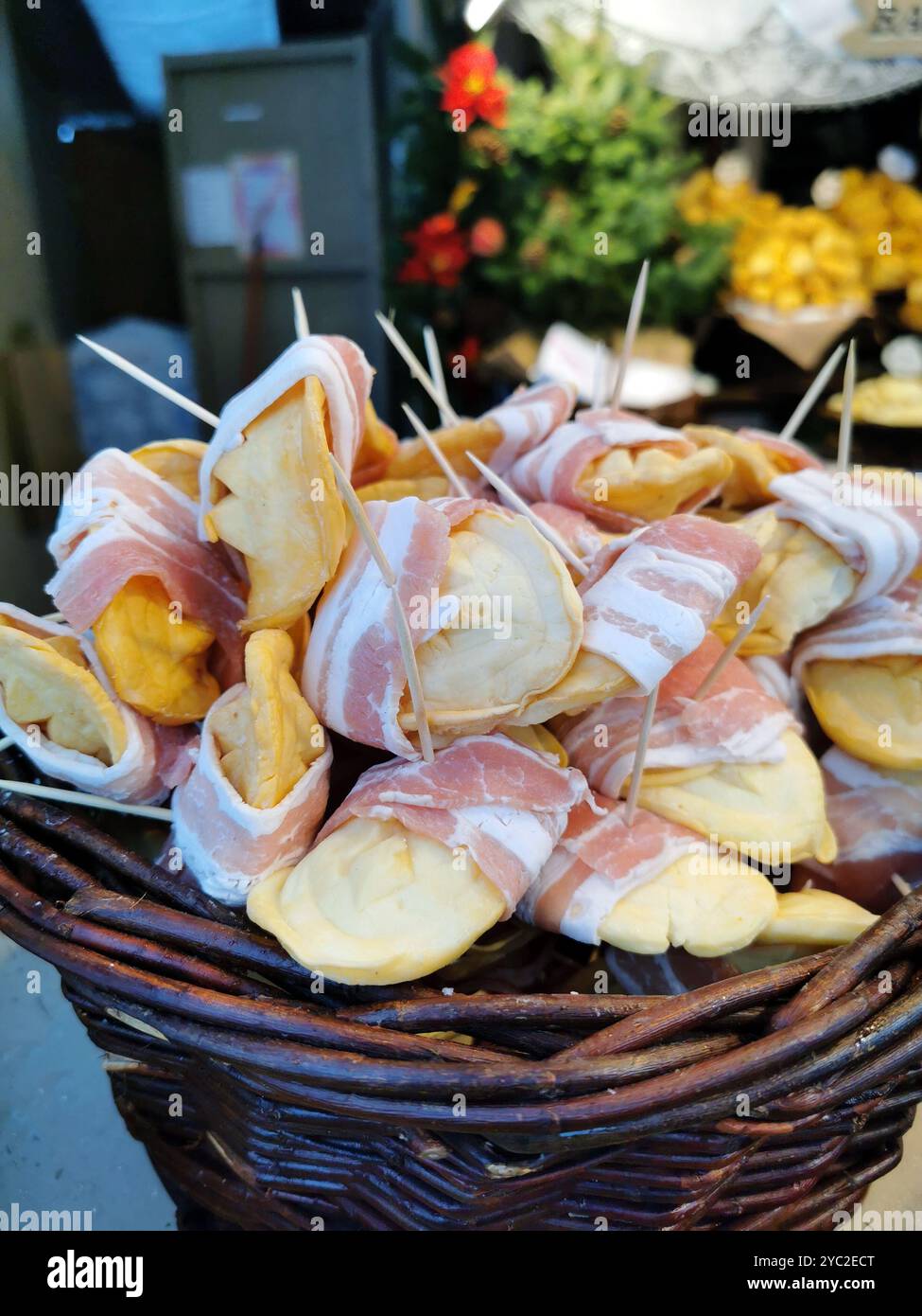 Traditional polish food sheep hi-res stock photography and images - Alamy