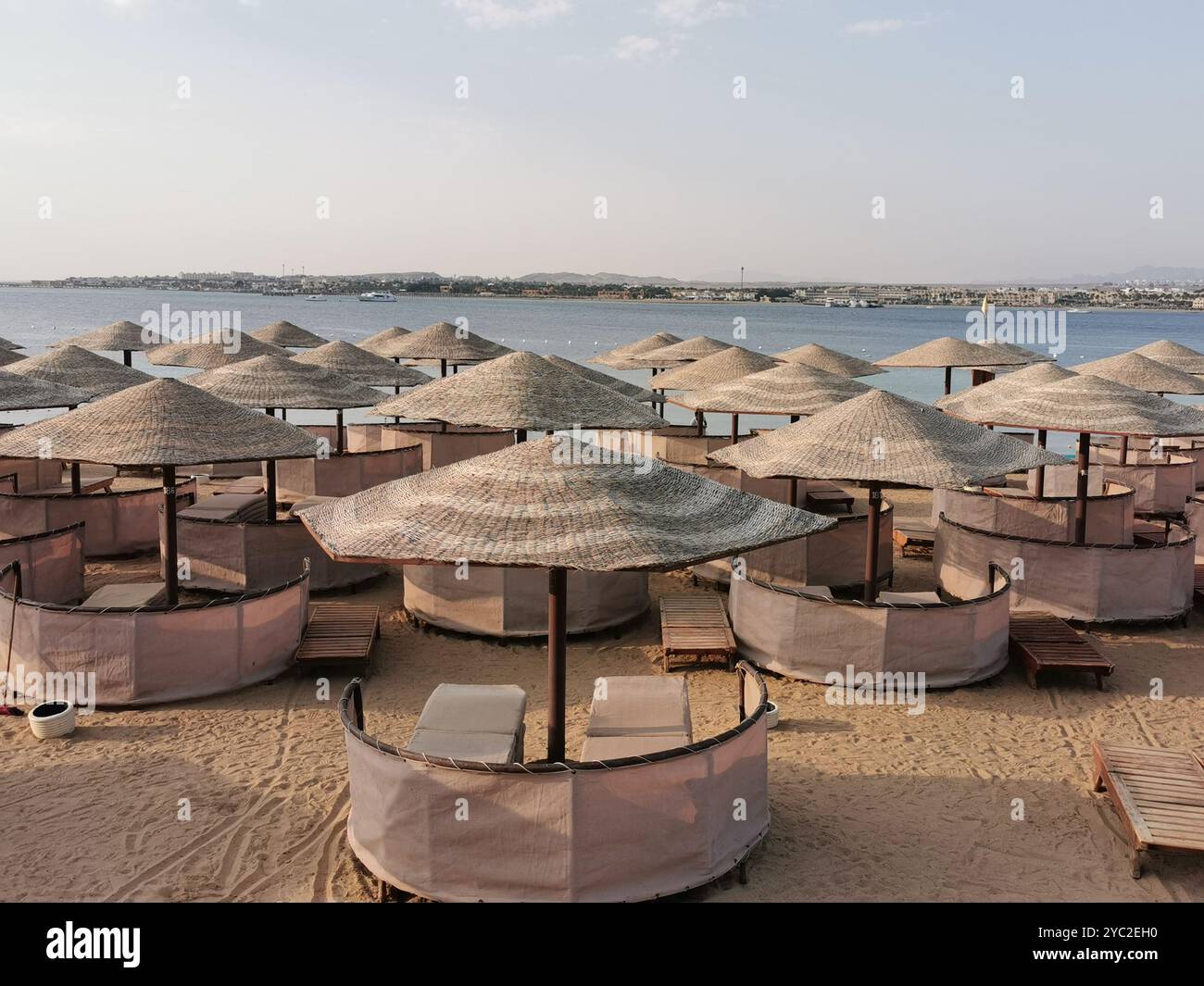 Egypt beach Red Sea Makadi Bay in the morning Stock Photo - Alamy