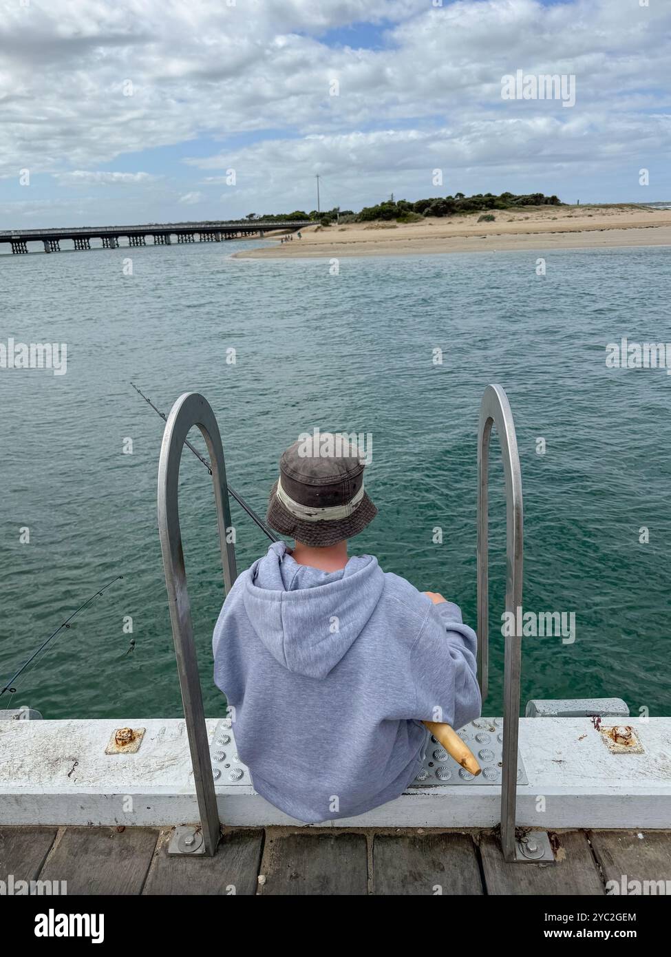 Sitting angler hi-res stock photography and images - Alamy