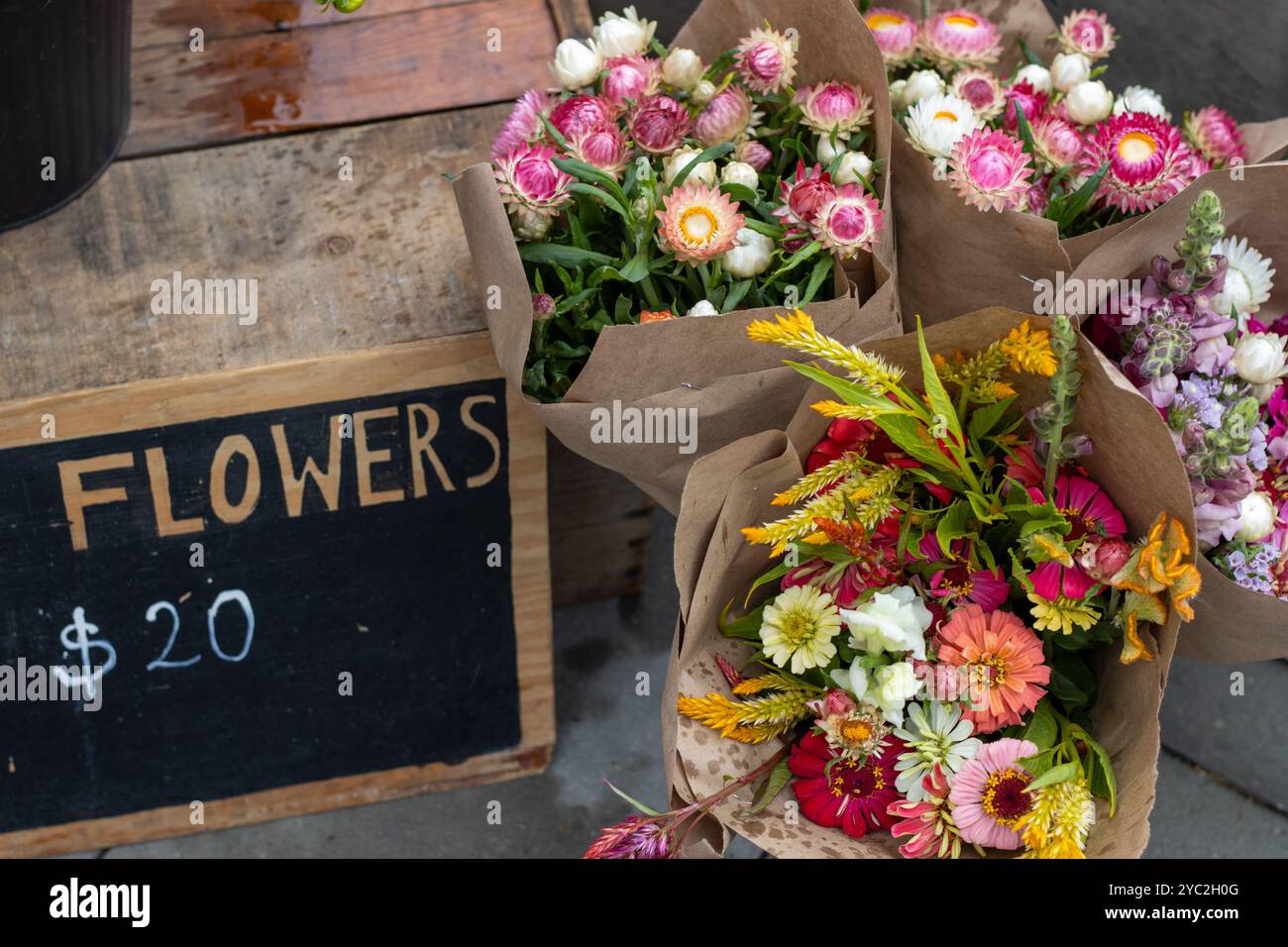 Colorful flower bouquets for sale at a farmers market stand Stock Photo ...