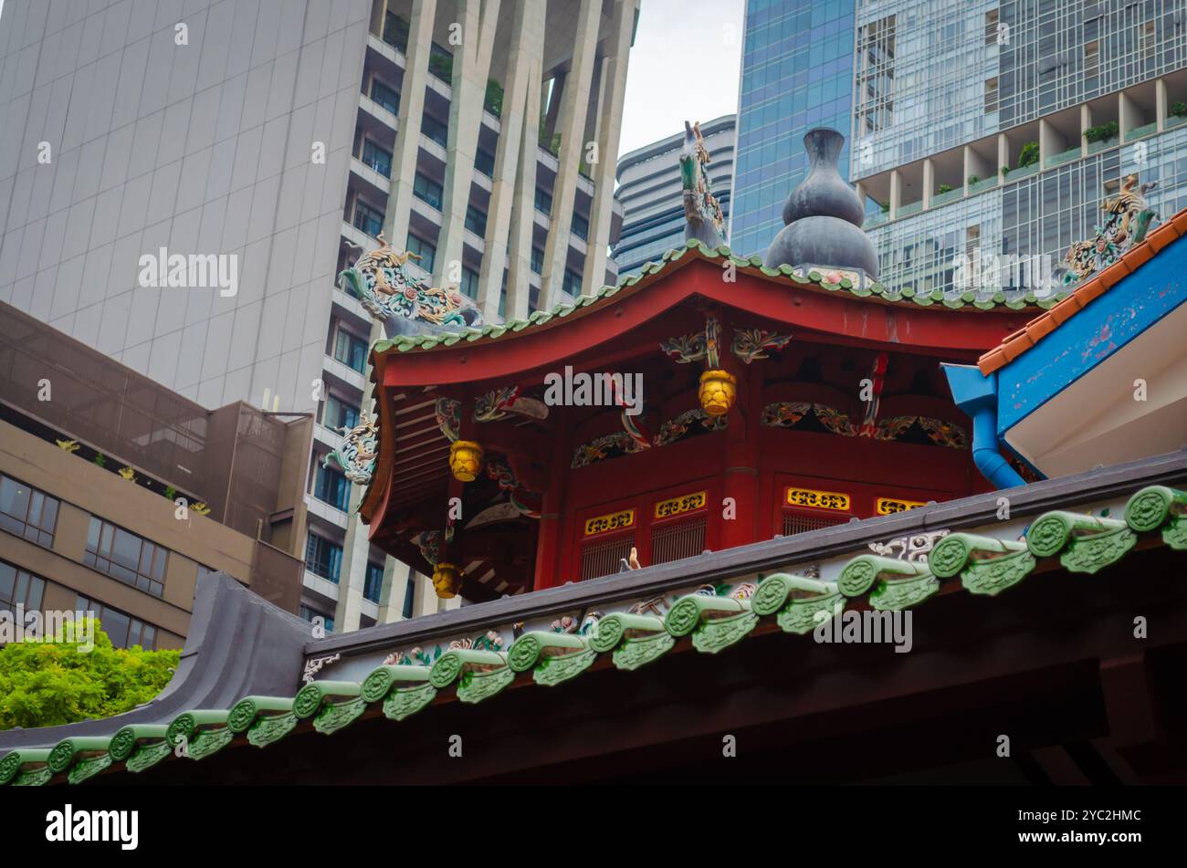 View of Thian Hock Keng Temple in Singapore Stock Photo - Alamy