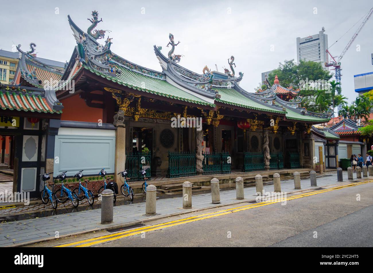 View of Thian Hock Keng Temple in Singapore Stock Photo - Alamy