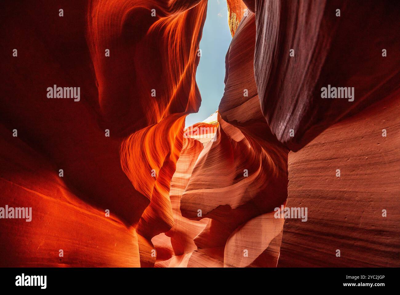 Sunlit canyon red rock formations hi-res stock photography and images ...