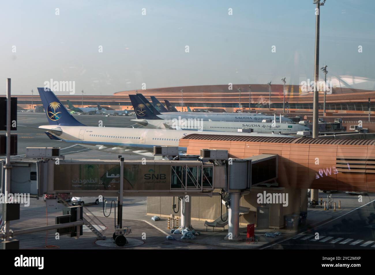 Jeddah airport terminal hi-res stock photography and images - Alamy