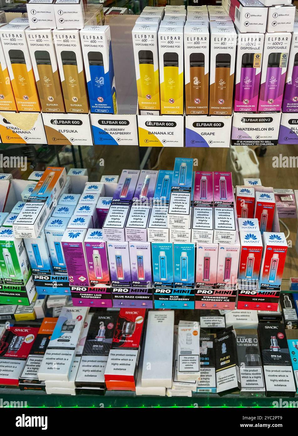 A variety of Vapes in shop window Stock Photo - Alamy