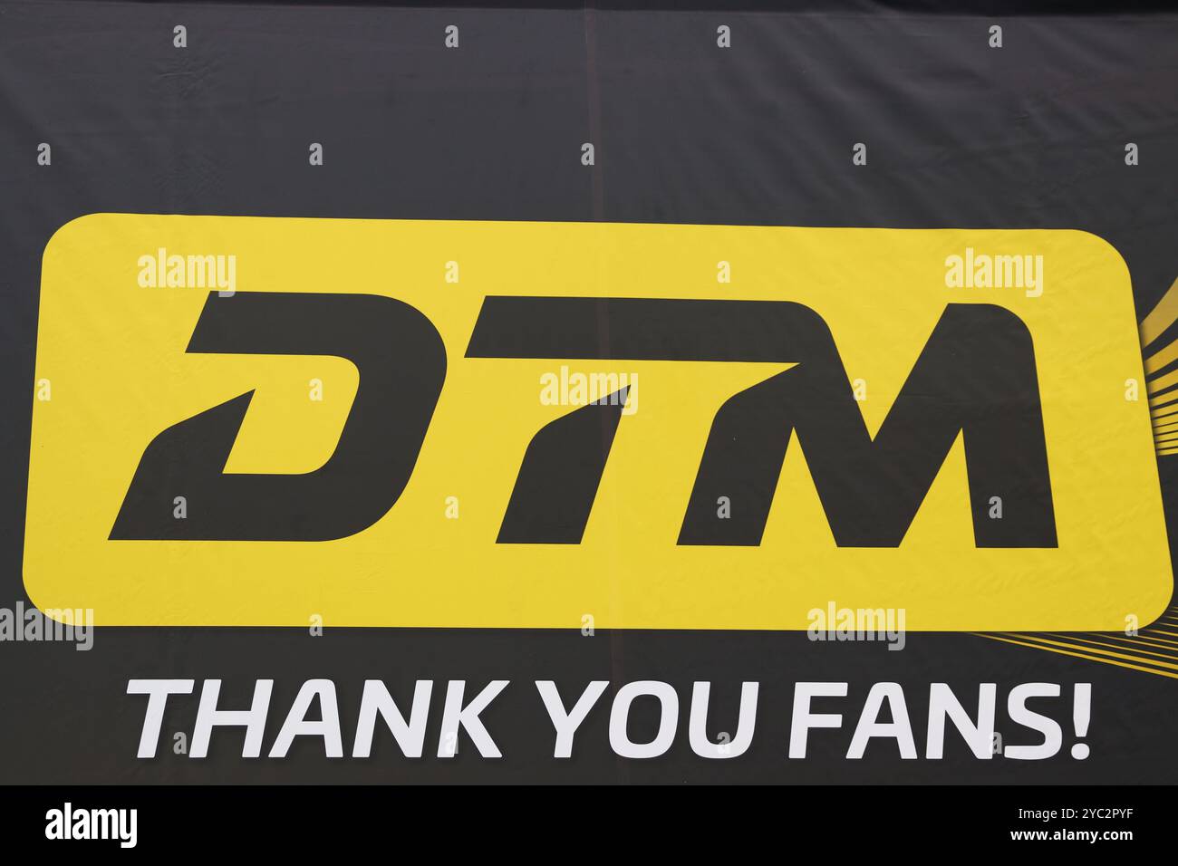 Mit dem neuen Design des DTM Logos verabschiedet sich die DTM aus der ...