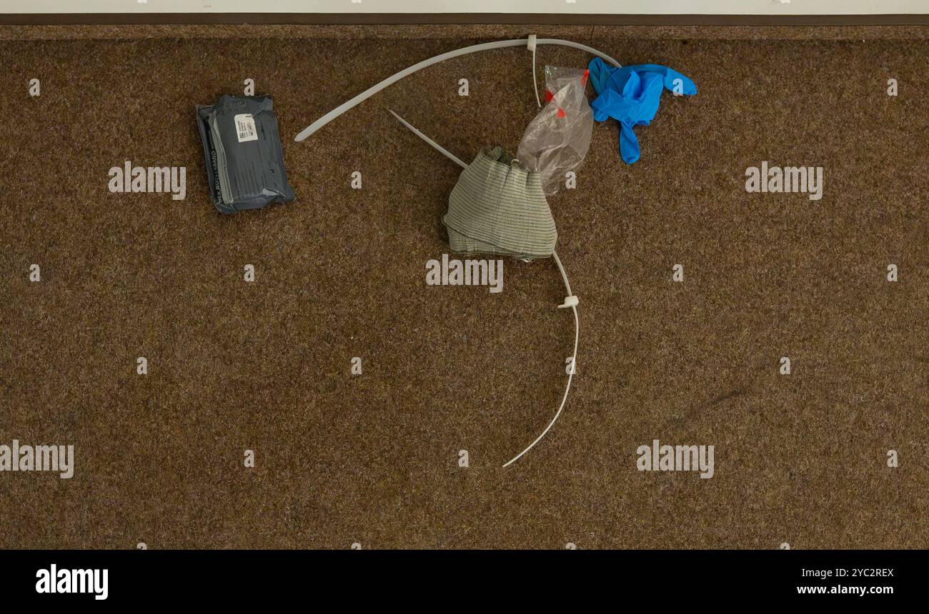 Operational ties hi-res stock photography and images - Alamy