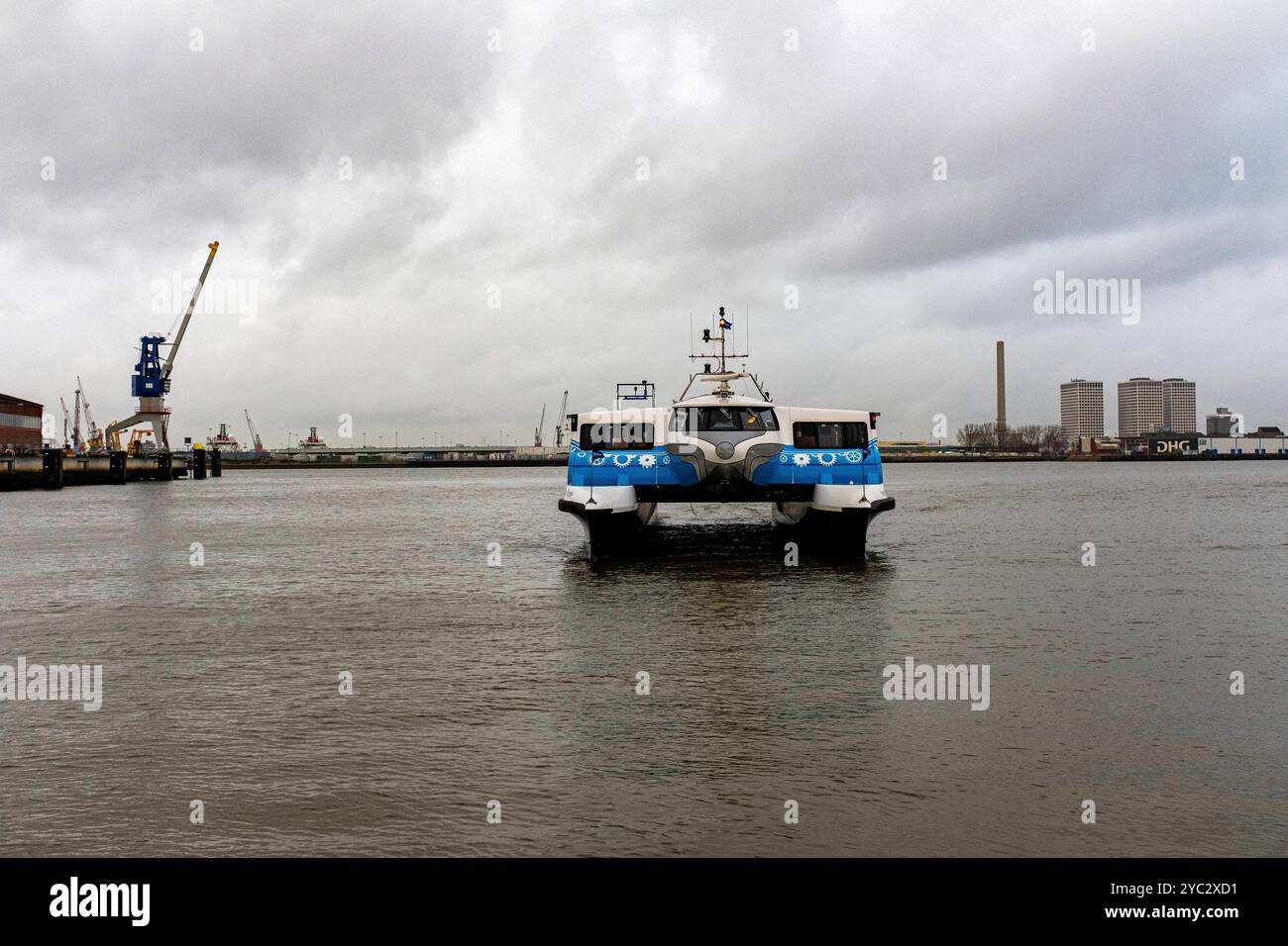 Waterbus water bus water bus wasserbus hi-res stock photography and ...