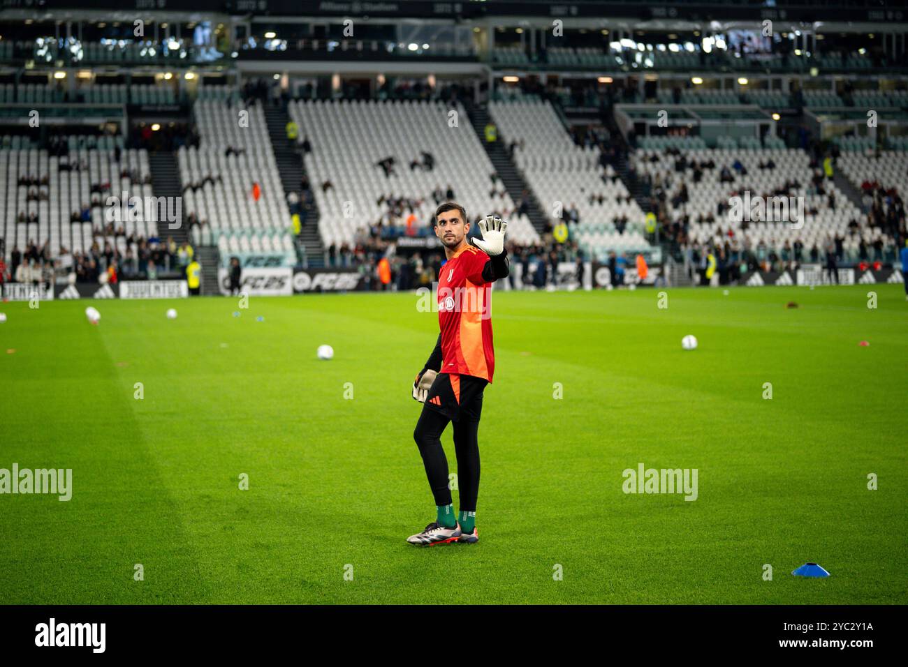 Juventus’ goalkeeper Mattia Perin during the Serie A soccer match ...