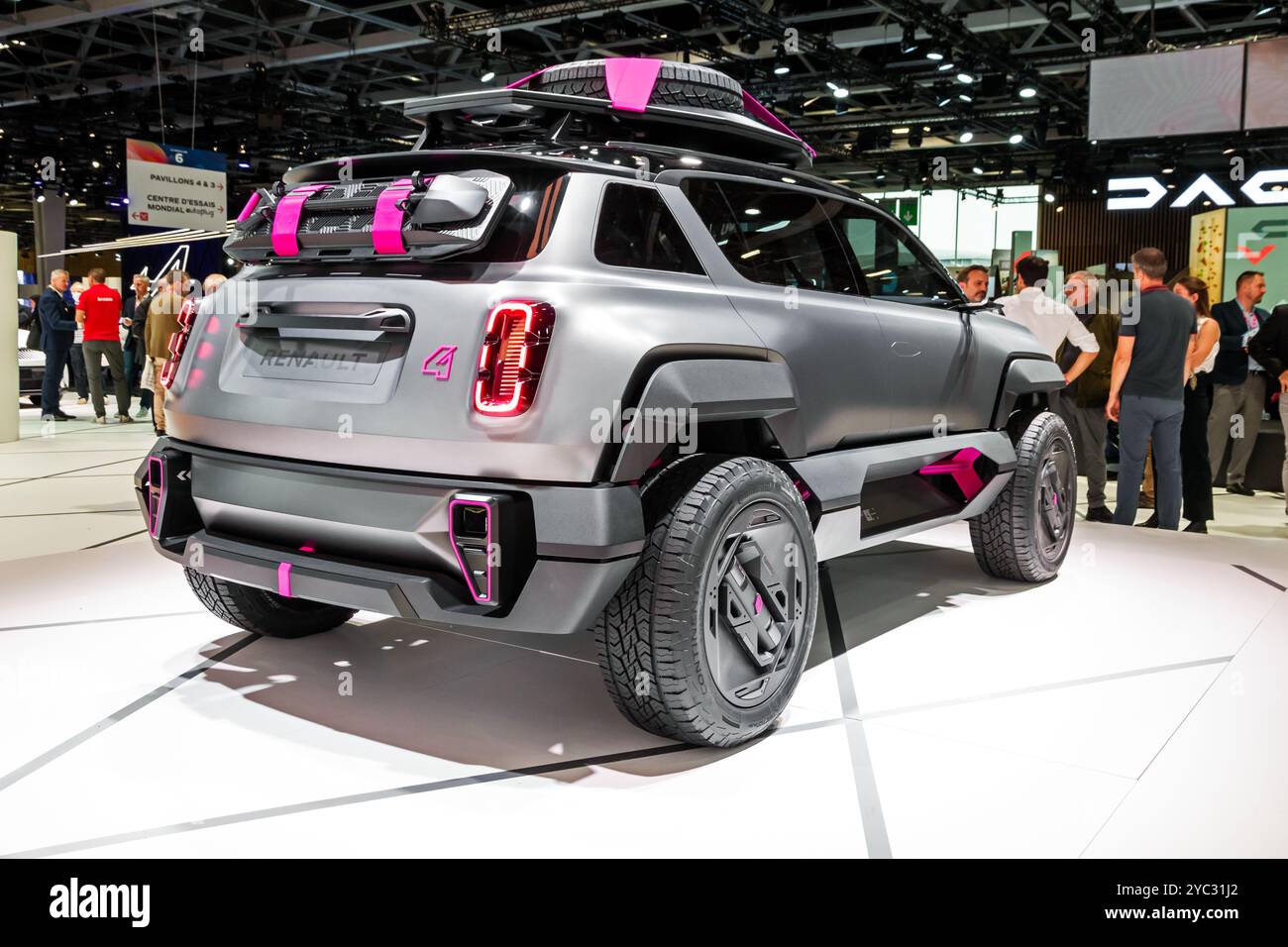 Renault 4Ever Trophy Concept electric all-terrain car at the Paris ...