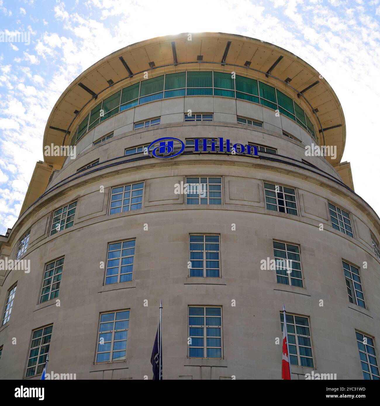 The Hilton Hotel with sunshine / sun flare over the roof. Cardiff ...
