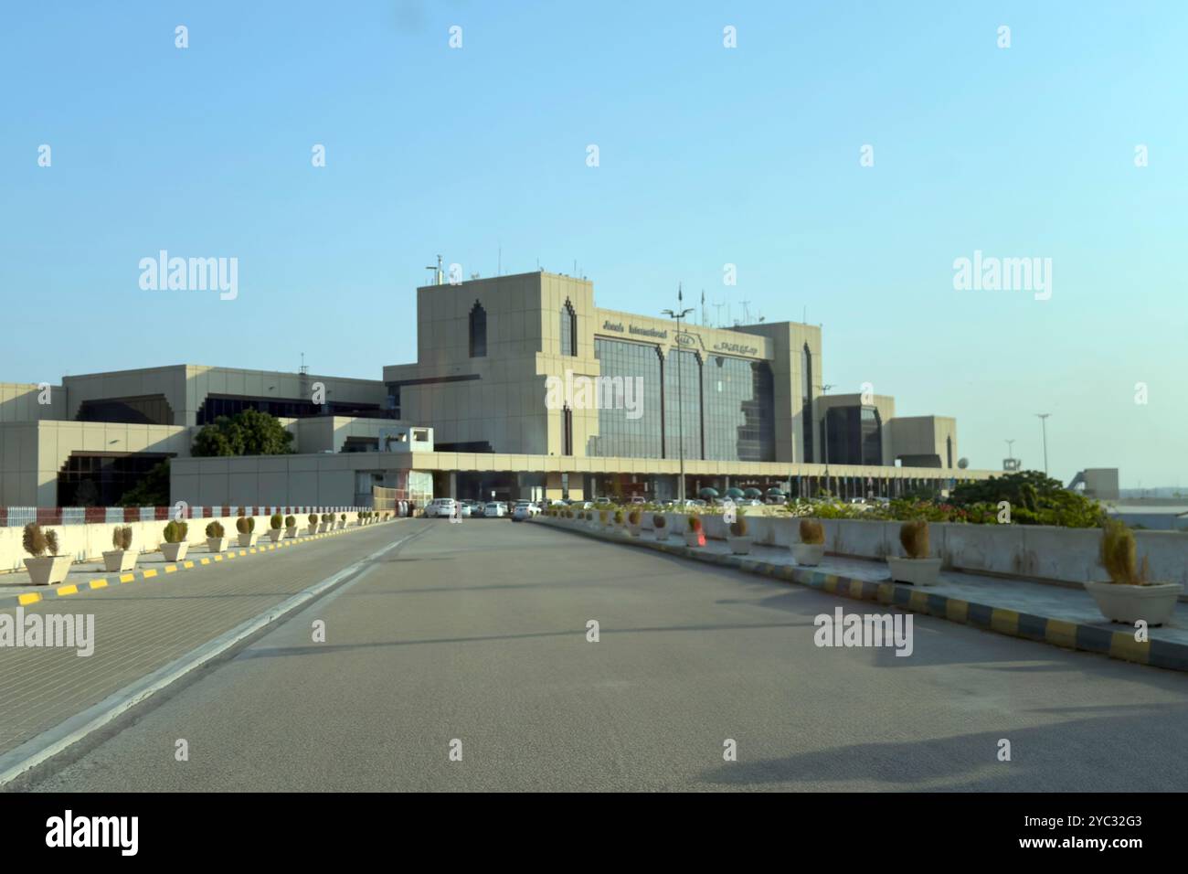 The Jinnah International Airport Terminal Karachi Stock Photo - Alamy