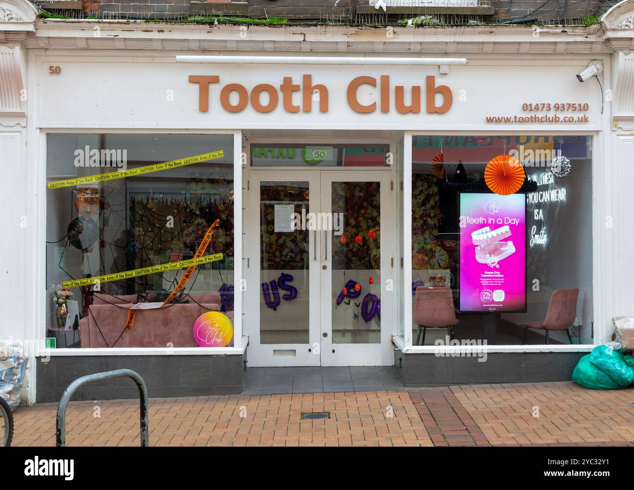 Toothclub hi-res stock photography and images - Alamy