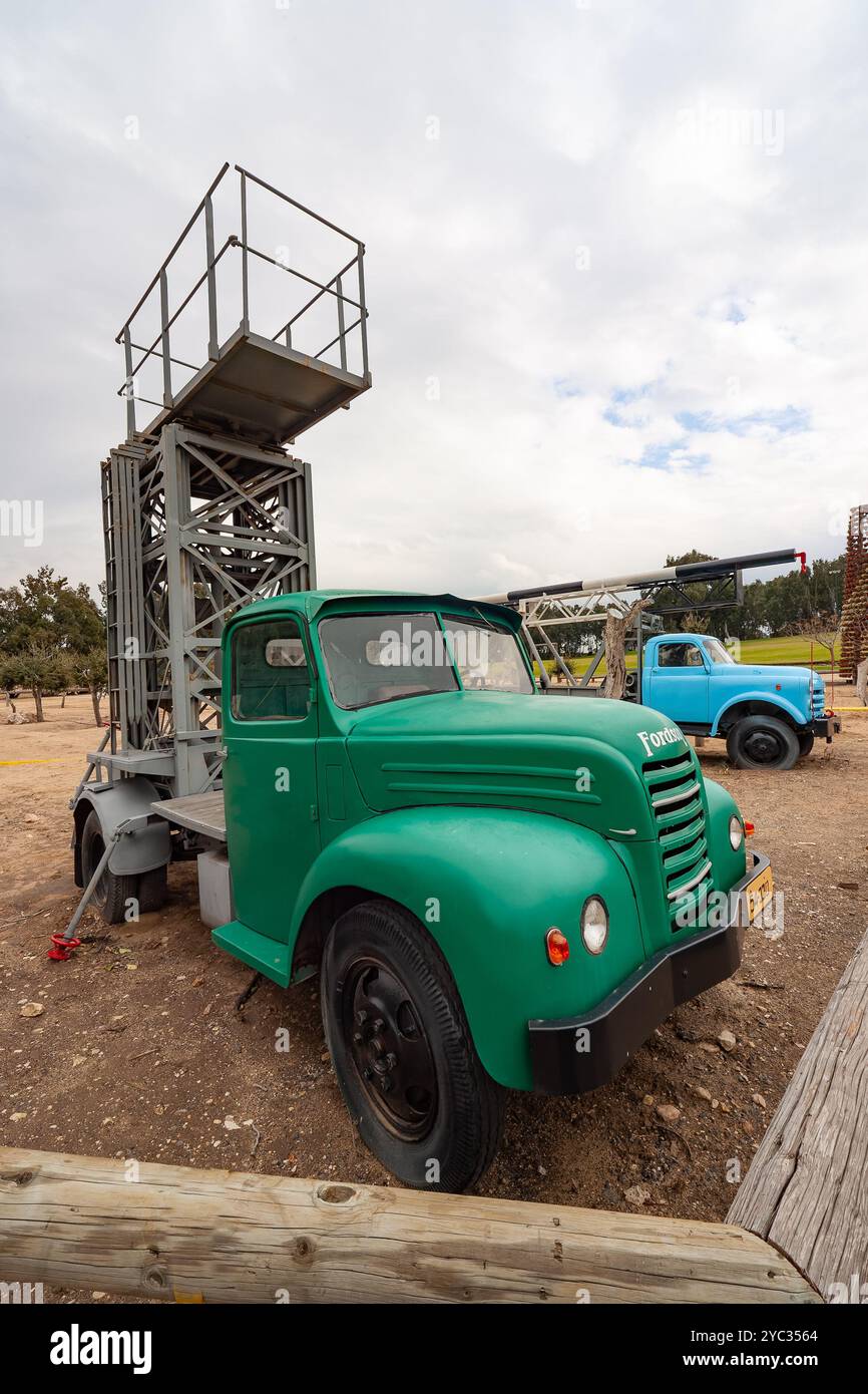 1958 Ford Thames Trader ET6 4D 504E 3.6 Litre 4 cylinder Diesel ...