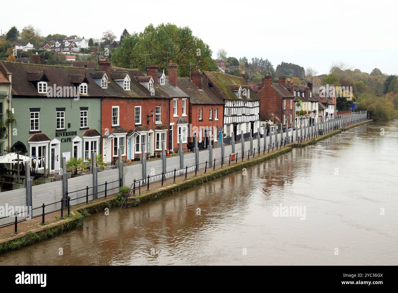 Flood defences uk 2024 hi-res stock photography and images - Alamy