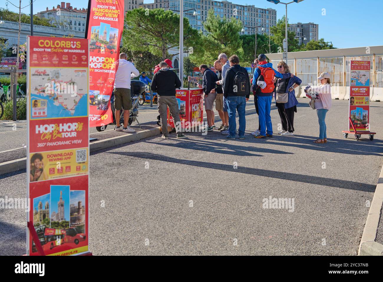 Popular place in marseille hi-res stock photography and images - Alamy