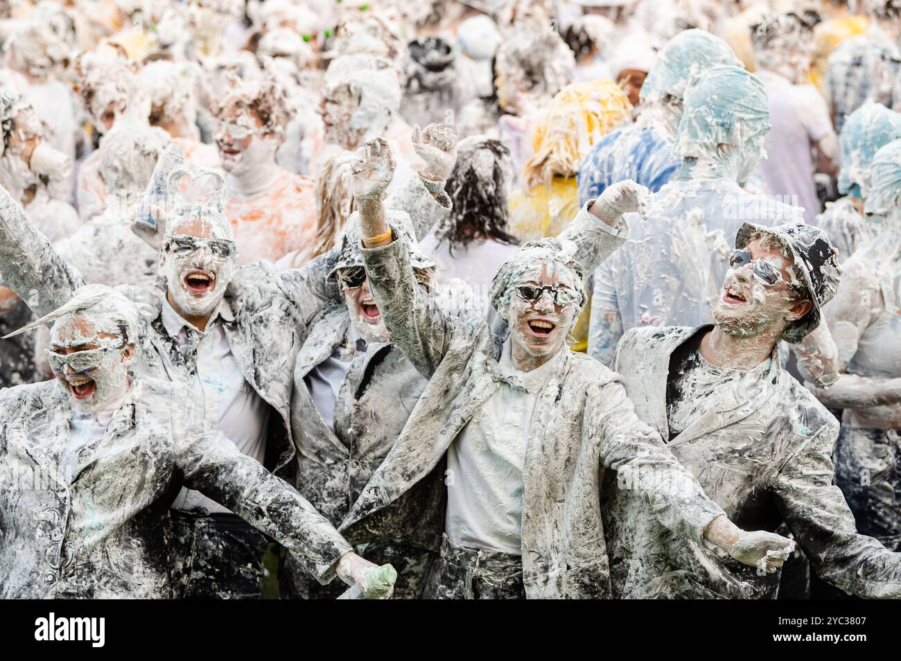 St Andrew's University students take part in the traditional "Raisin ...