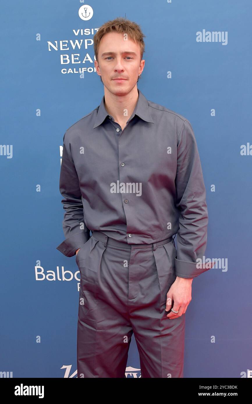 Drew Starkey beim '10 Actors to Watch'-Event auf dem 25. Newport Beach ...
