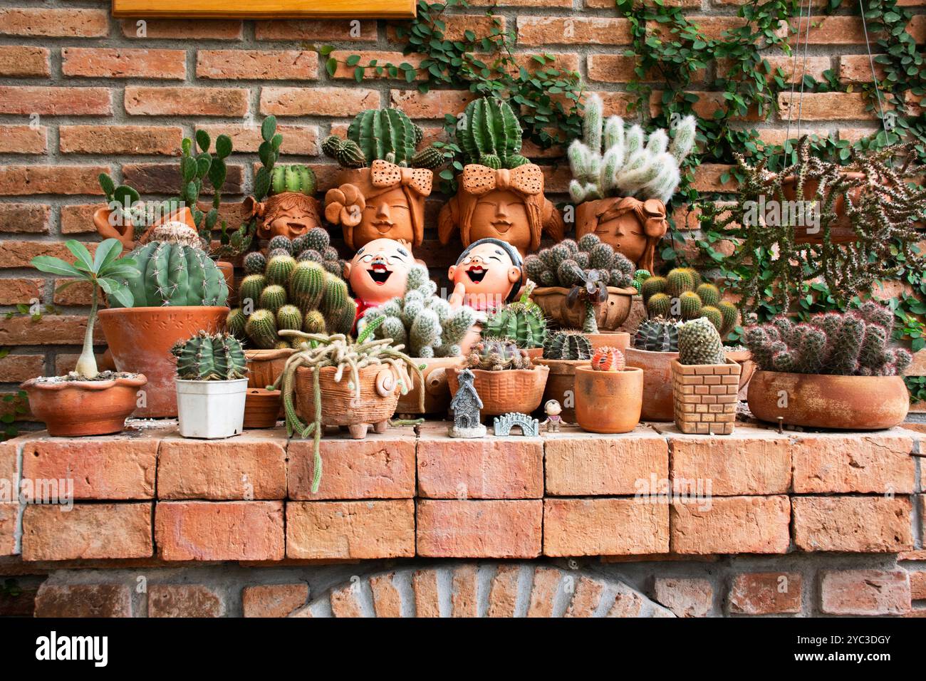 Classic vintage retro building barn farmhouse greenhouses for thai ...