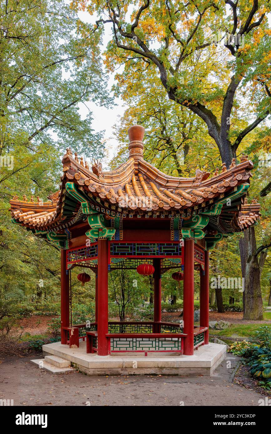 colorful Chinese shelter in the park Stock Photo - Alamy