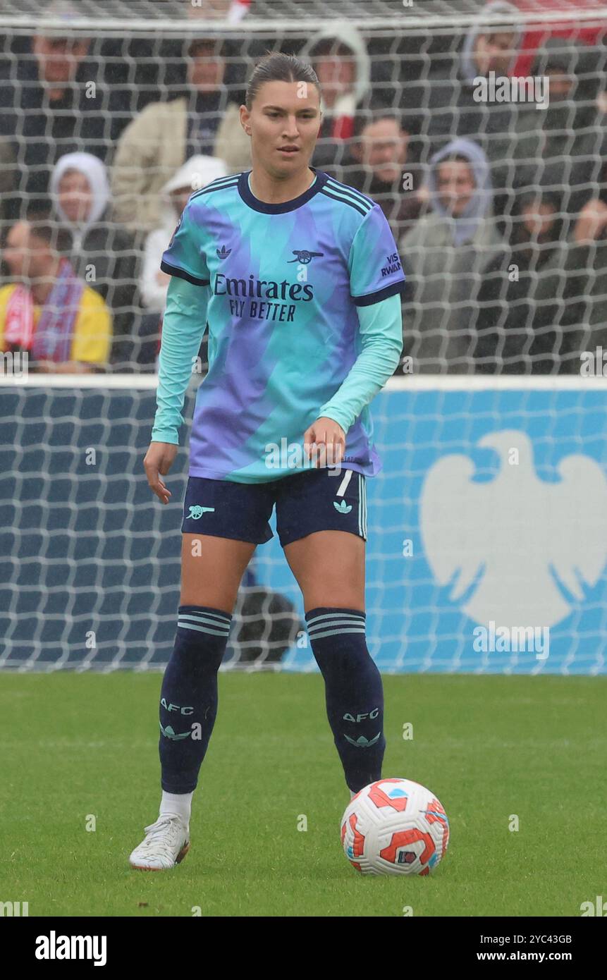 London, UK. 20th Oct, 2024. LONDON, ENGLAND - Steph Catley of Arsenal ...