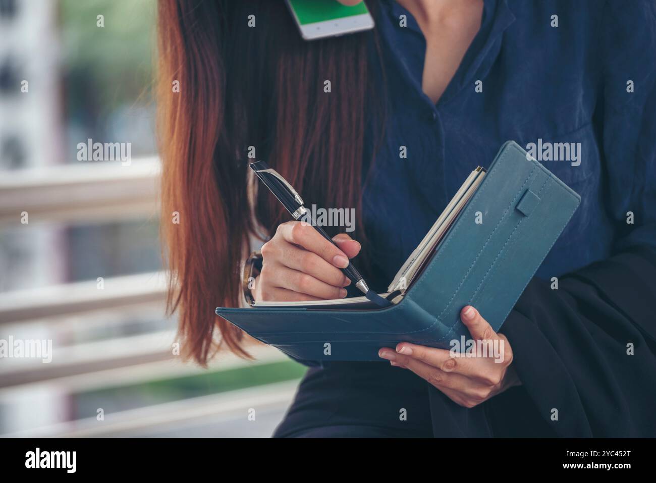 Agenda of planner woman schedule and organize appointment 2020 Calendar ...