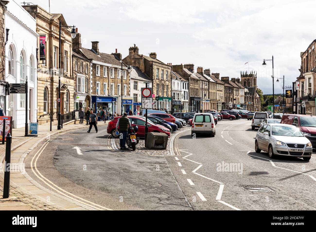 Barnard castle high street hi-res stock photography and images - Alamy