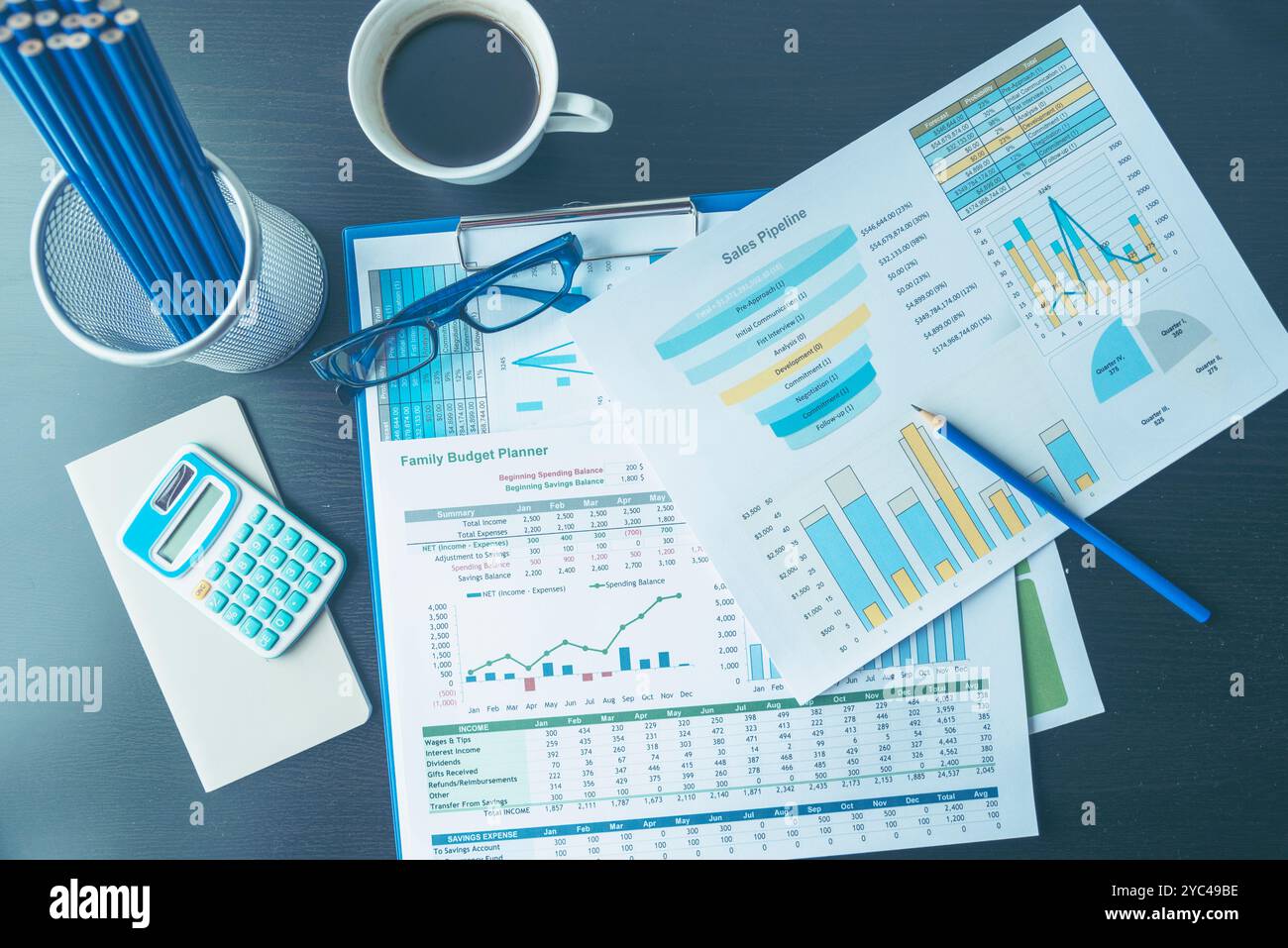 Excel graph with Spreadsheet Document showing Information Financial ...