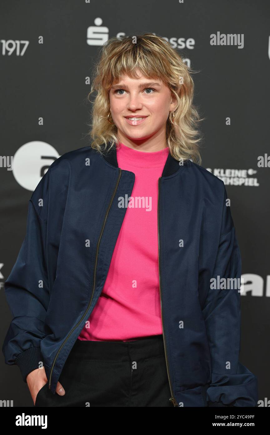 Schauspielerin Sinje Irslinger kommt zum Screening des Films Tatort Köln: Colonius bei dem Film ...