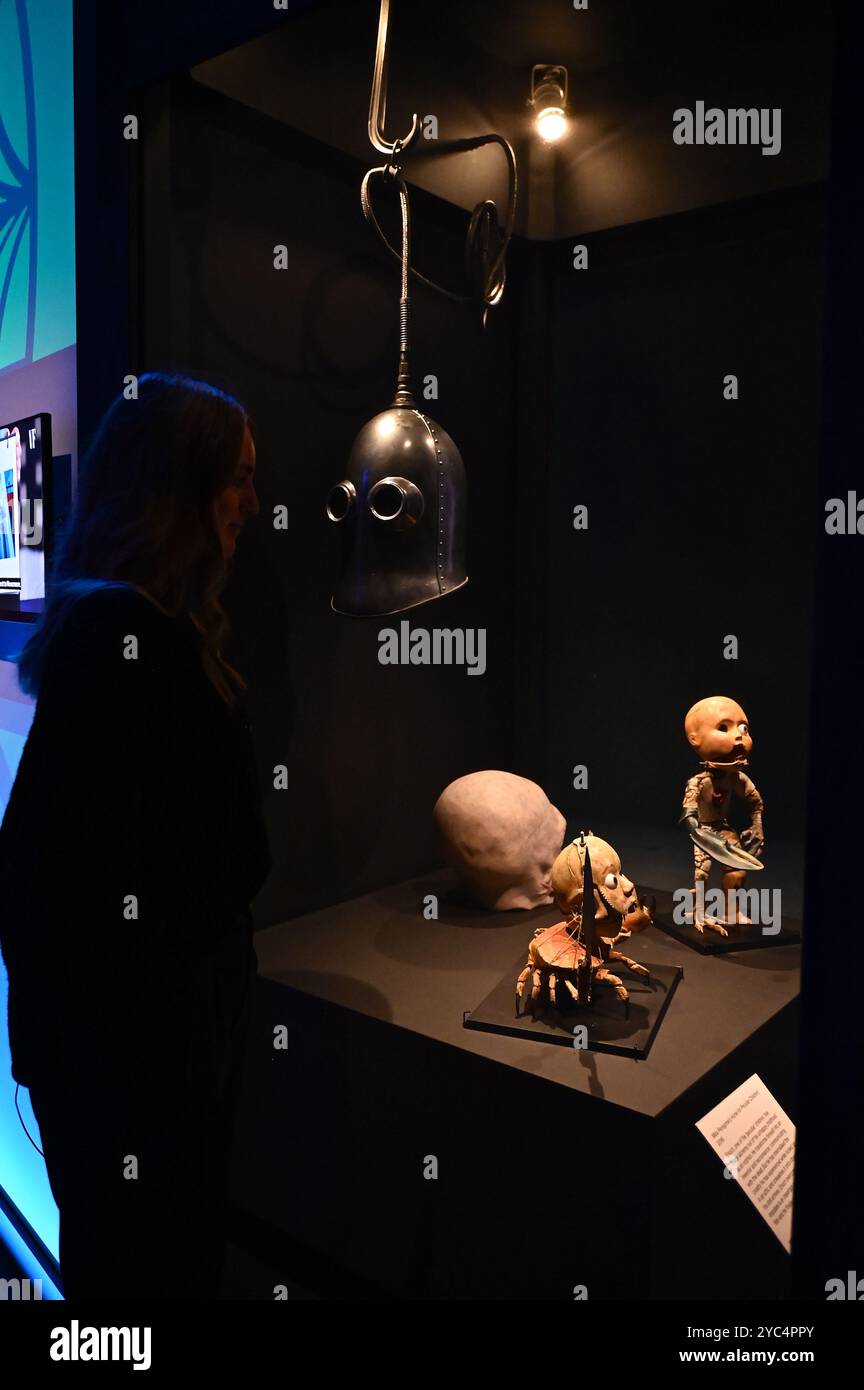 MAJOR EXHIBITION THAT WILL SEE TIM BURTON'S PERSONAL ARCHIVES GO ON ...