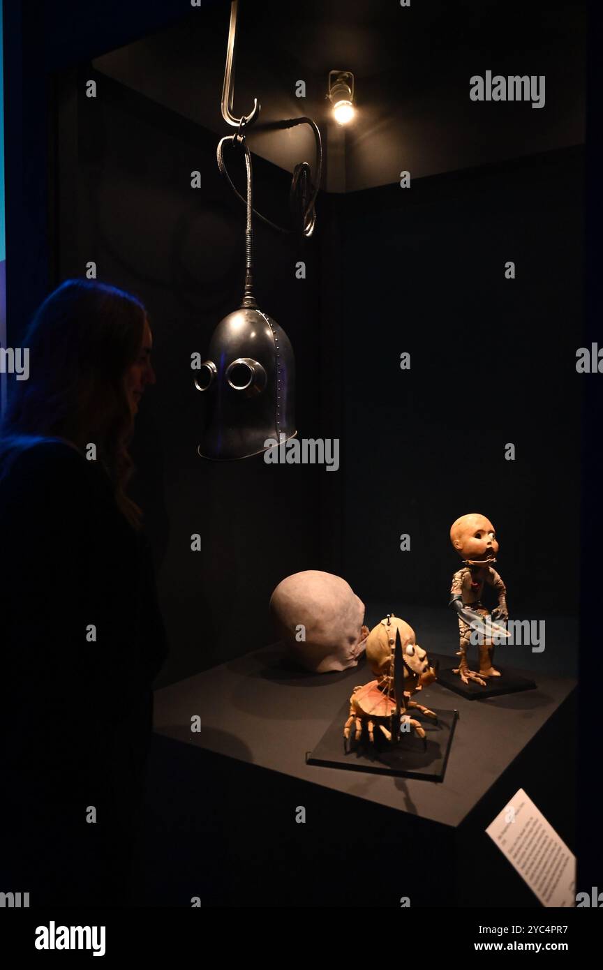 MAJOR EXHIBITION THAT WILL SEE TIM BURTON'S PERSONAL ARCHIVES GO ON ...