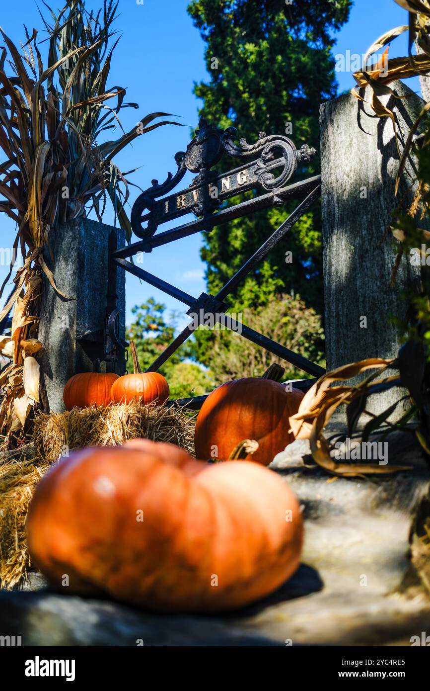 The Irving family grave plot photographed in Sleepy Hollow Cemetery ...