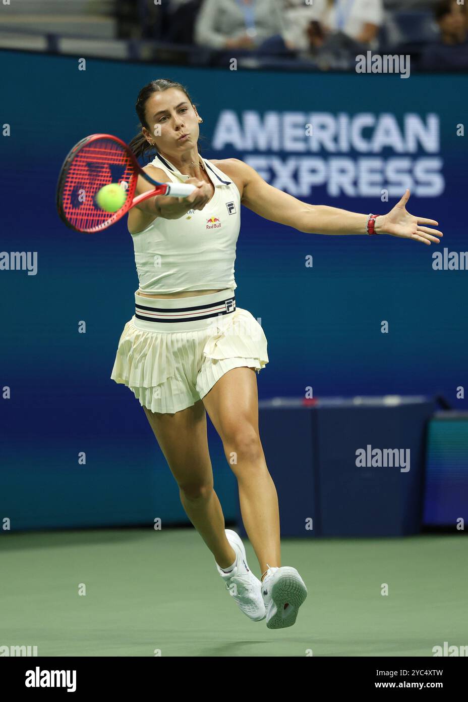 Emma navarro usa hi-res stock photography and images - Alamy