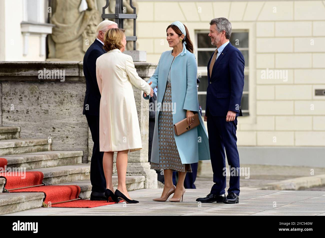 Frank-Walter Steinmeier, Elke Büdenbender, Königin Mary von Dänemark ...